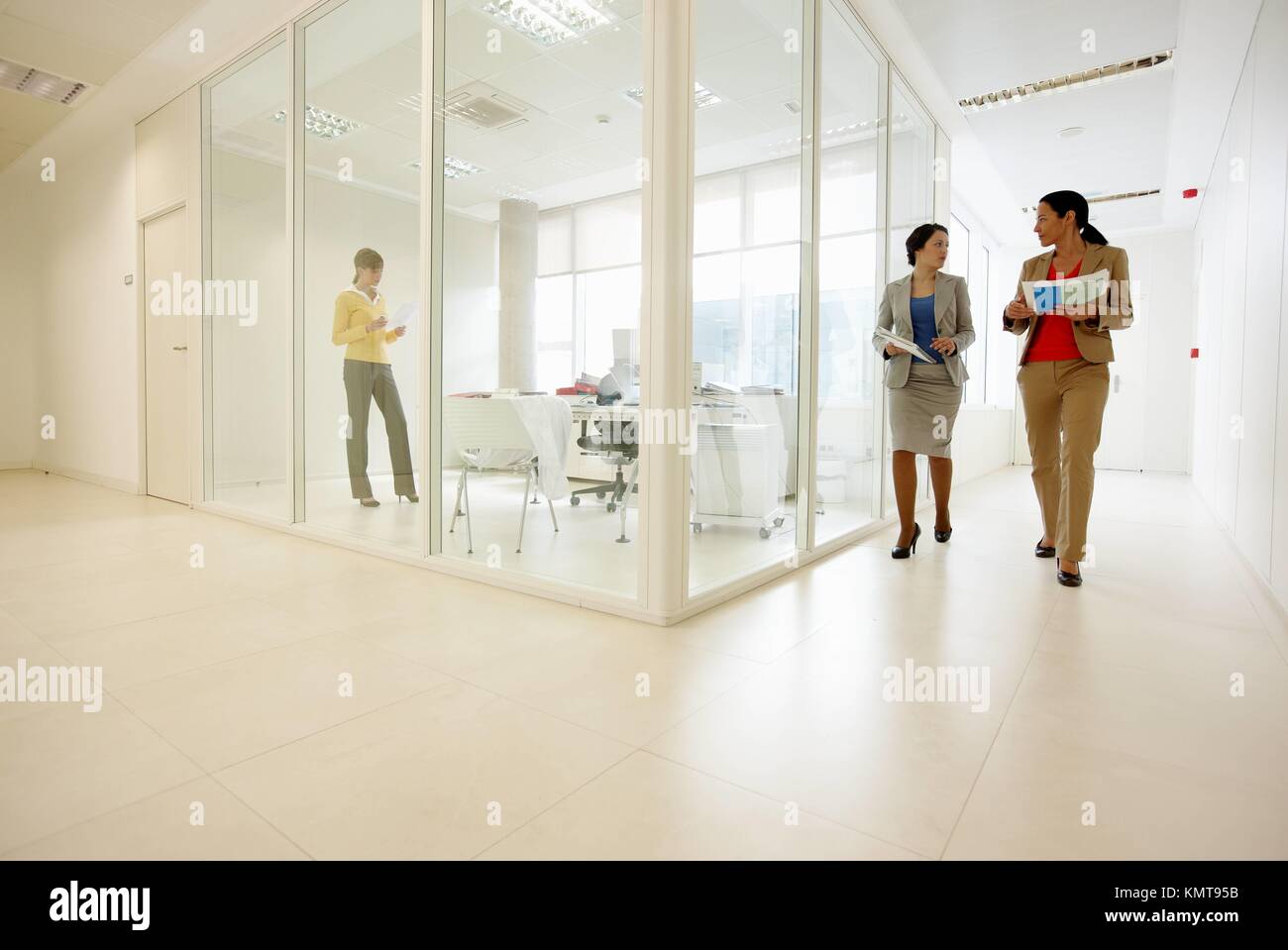 Isolation Cubicle High Resolution Stock Photography and Images - Alamy