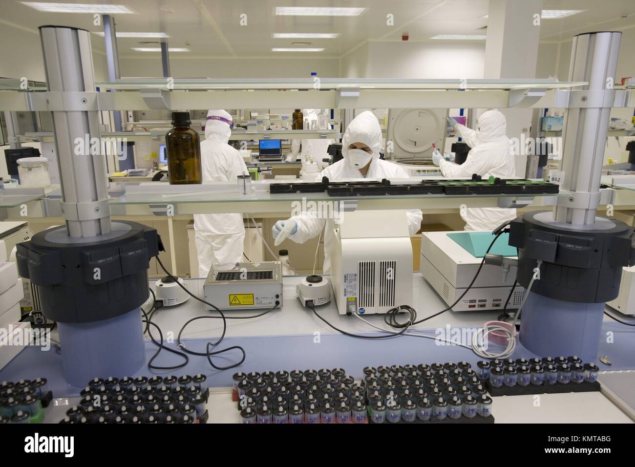 Rural laboratory hi-res stock photography and images - Alamy