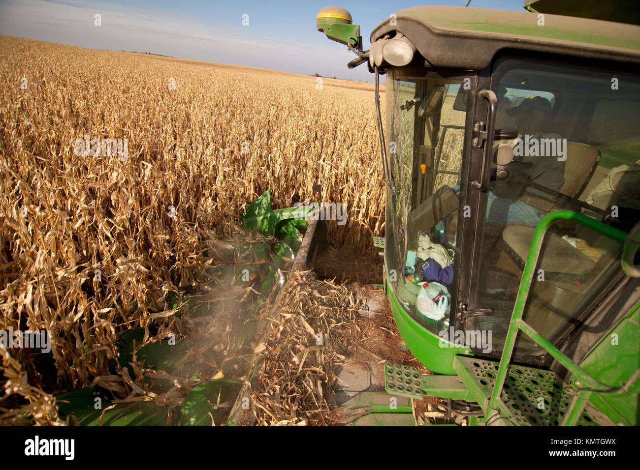 Thresh Corn Stock Photos & Thresh Corn Stock Images - Alamy