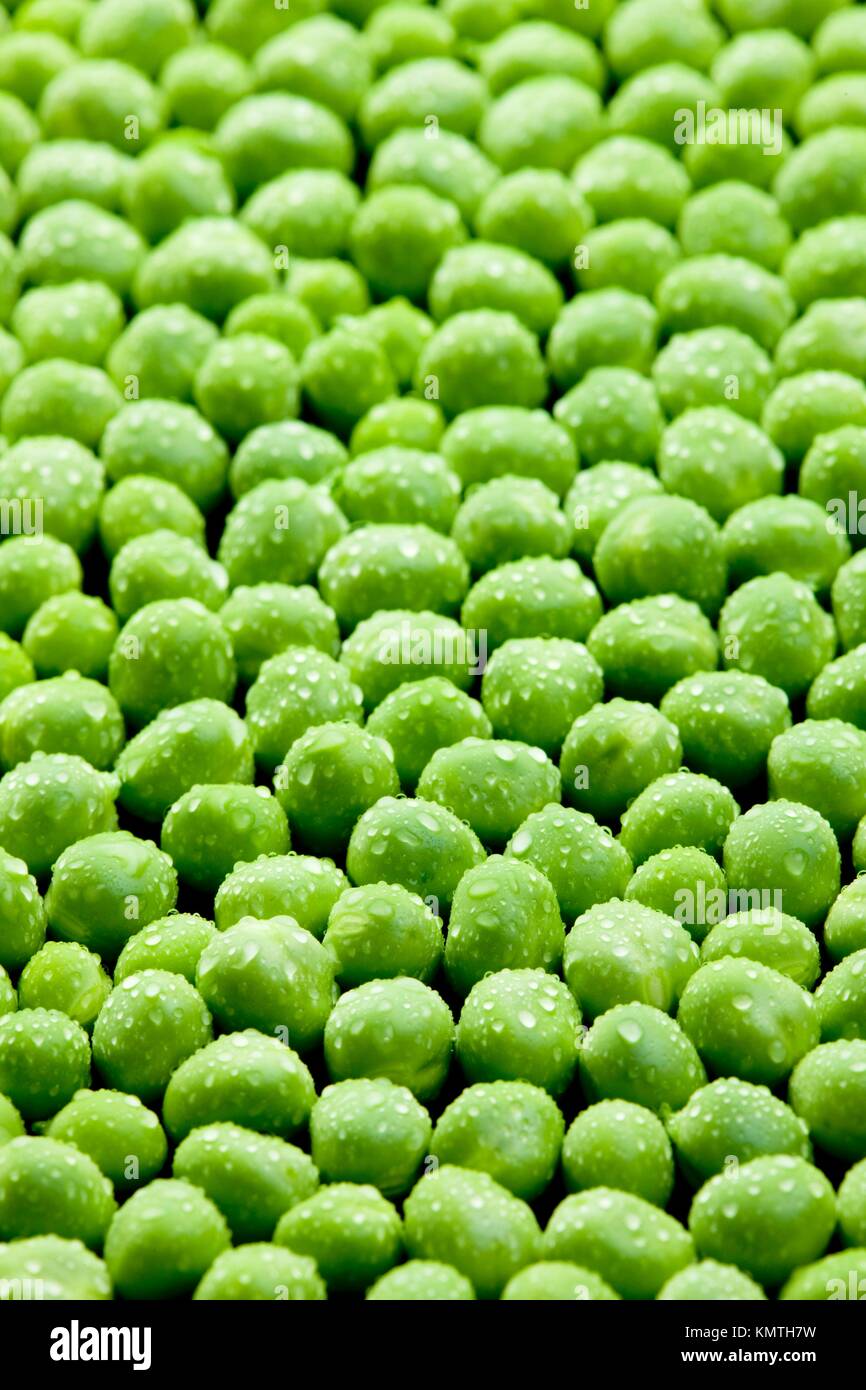 Peas legumen hi-res stock photography and images - Alamy