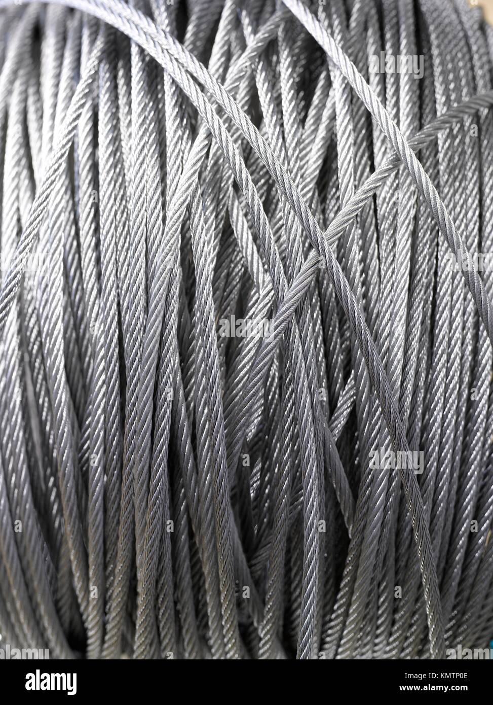 Large wire rope hi-res stock photography and images - Alamy