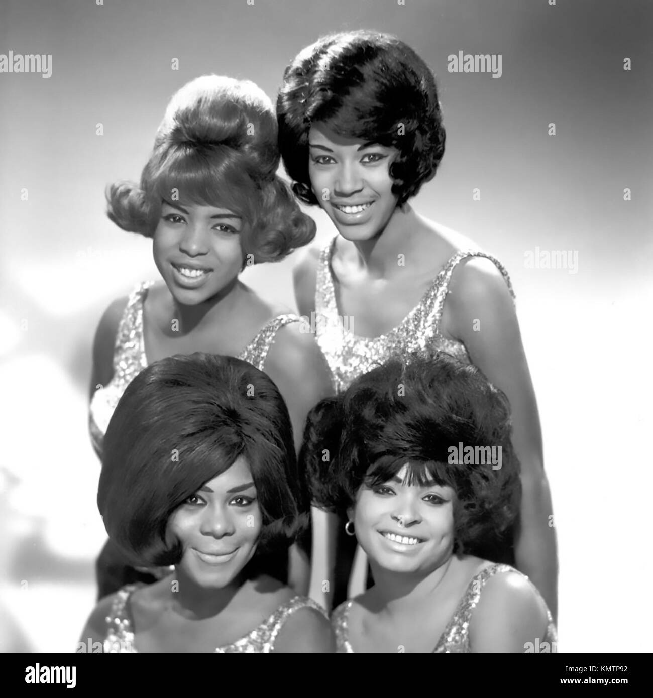 THE MARVELETTES Promotional photo of American group about 1964 Stock ...