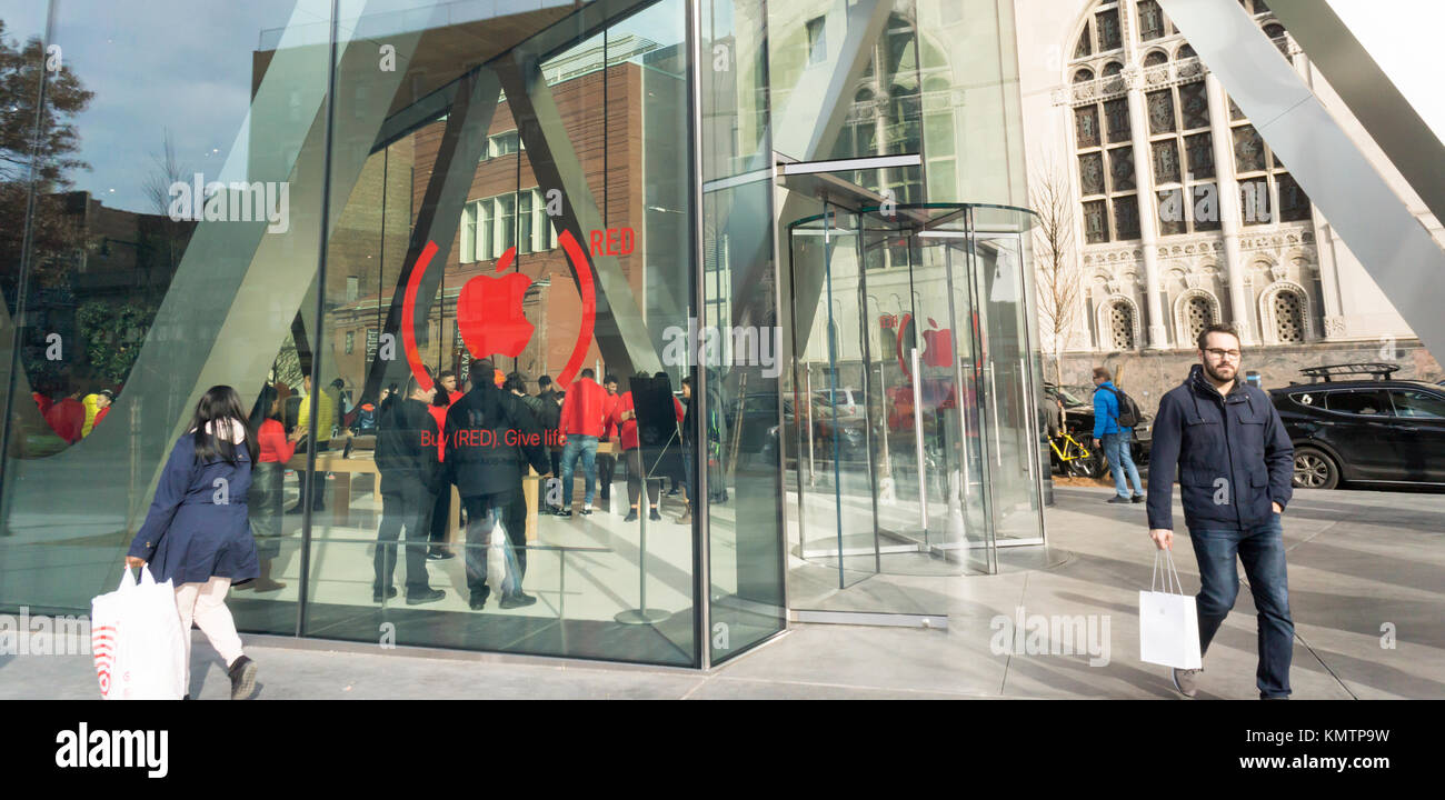 Apple enthusiasts descend on Downtown Brooklyn in New York for the ...