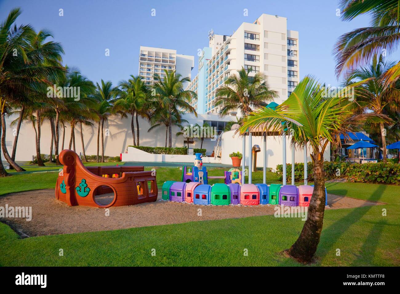 Puerto rico children hi-res stock photography and images - Alamy