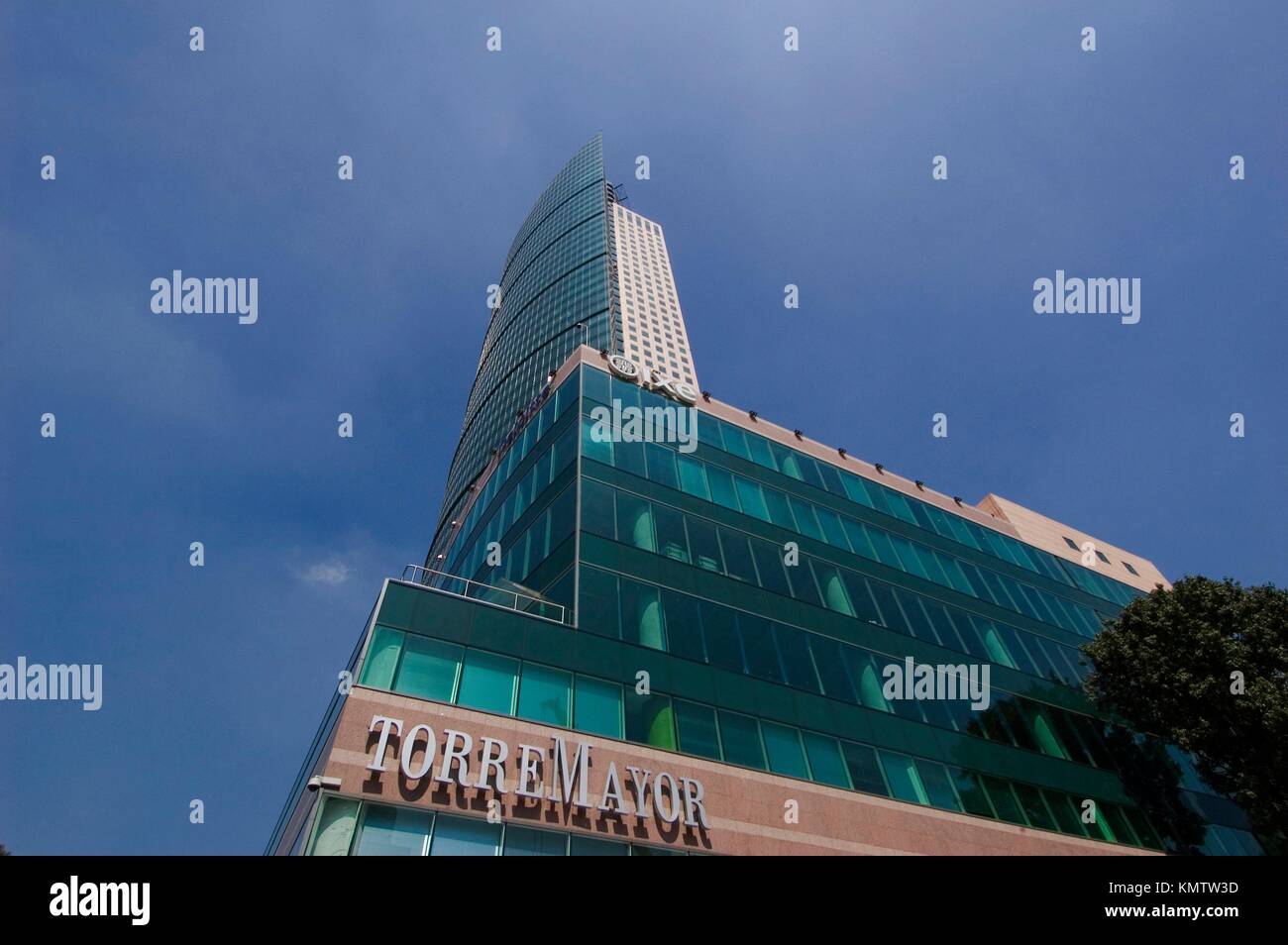 Torre Mayor Mexico High Resolution Stock Photography and Images - Alamy
