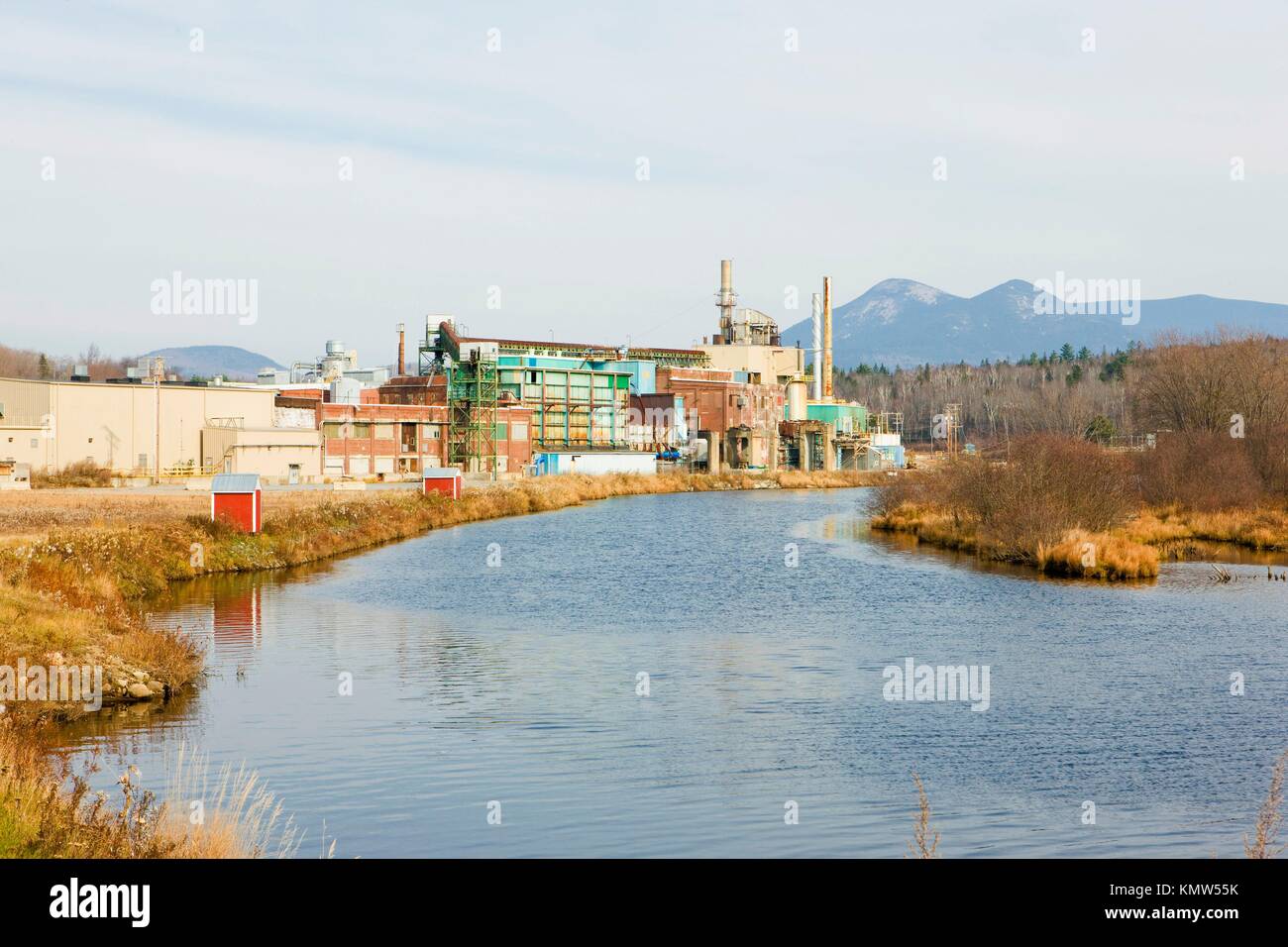 New hampshire industry usa hi-res stock photography and images - Alamy
