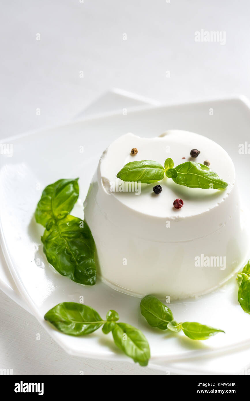 Ricotta salata hi-res stock photography and images - Alamy