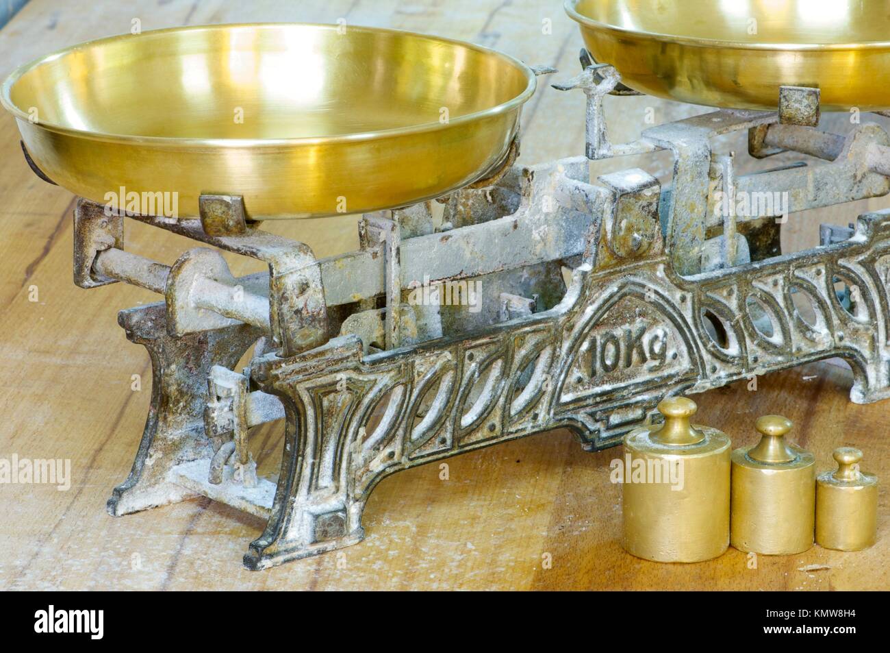 Scale measuring weight counterweight hi-res stock photography and ...