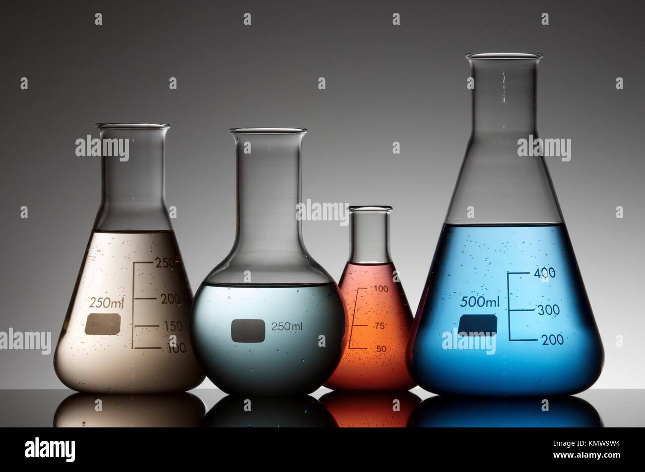 Laboratory flask green blue red High Resolution Stock Photography and ...