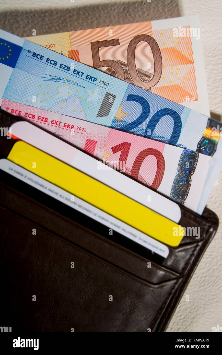 Out of wallet hi-res stock photography and images - Alamy