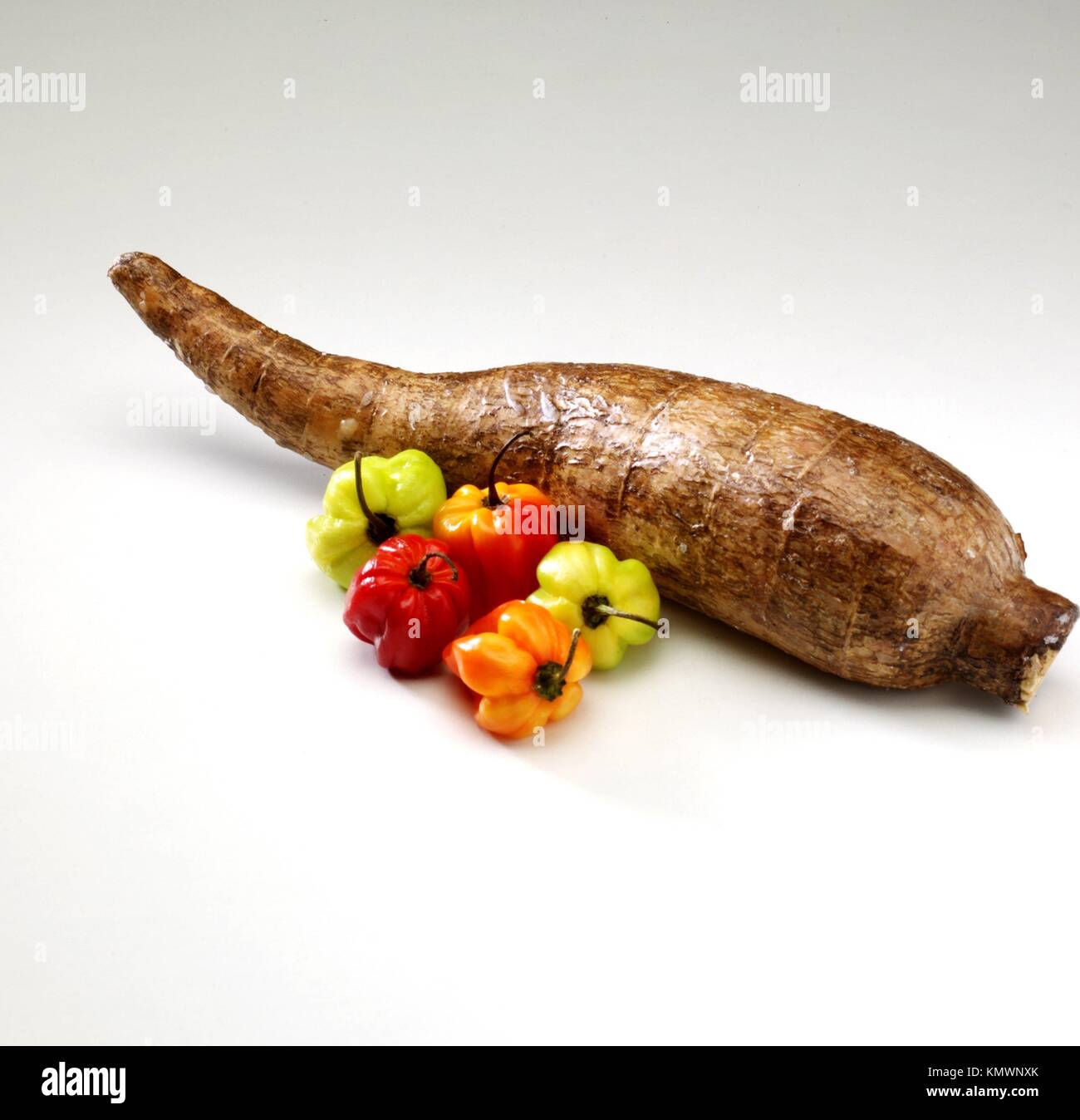 African cuisine yam hi-res stock photography and images - Alamy