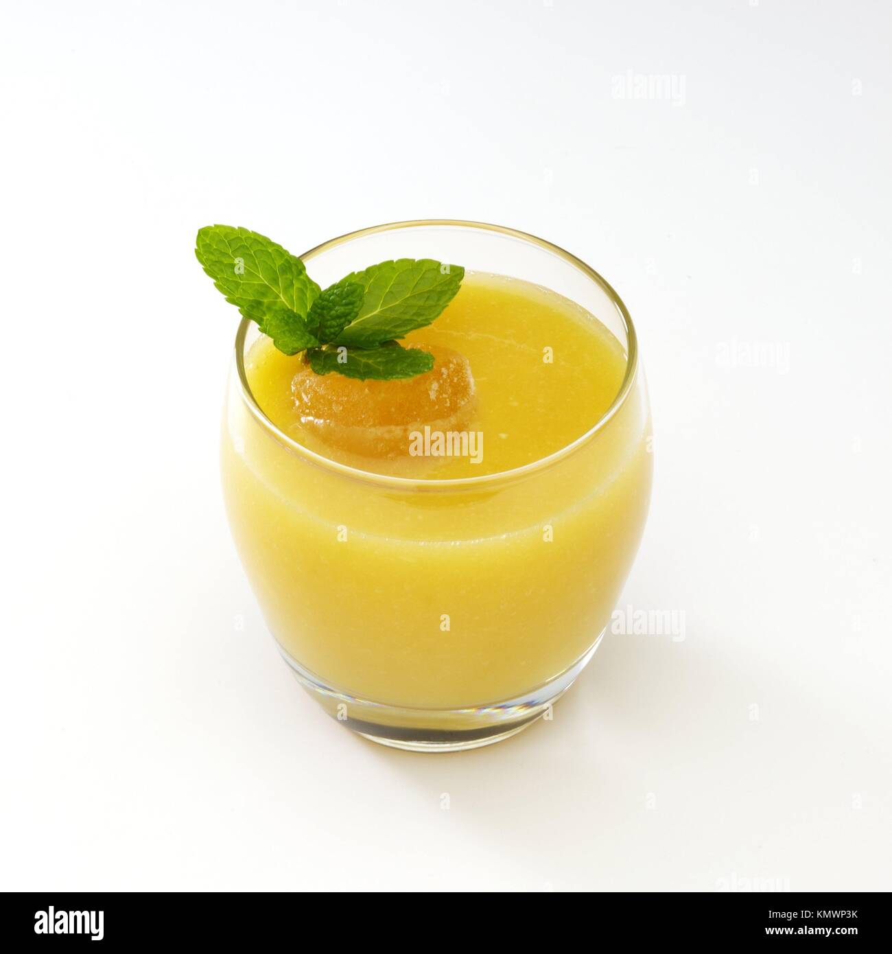 Summer mango drink Stock Photo - Alamy