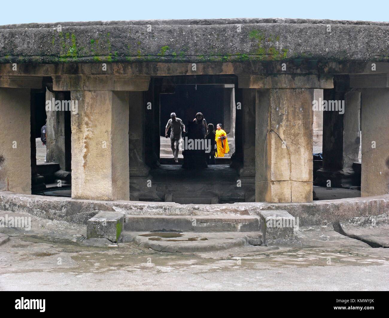 Indian Cave Sculpture High Resolution Stock Photography and Images - Alamy