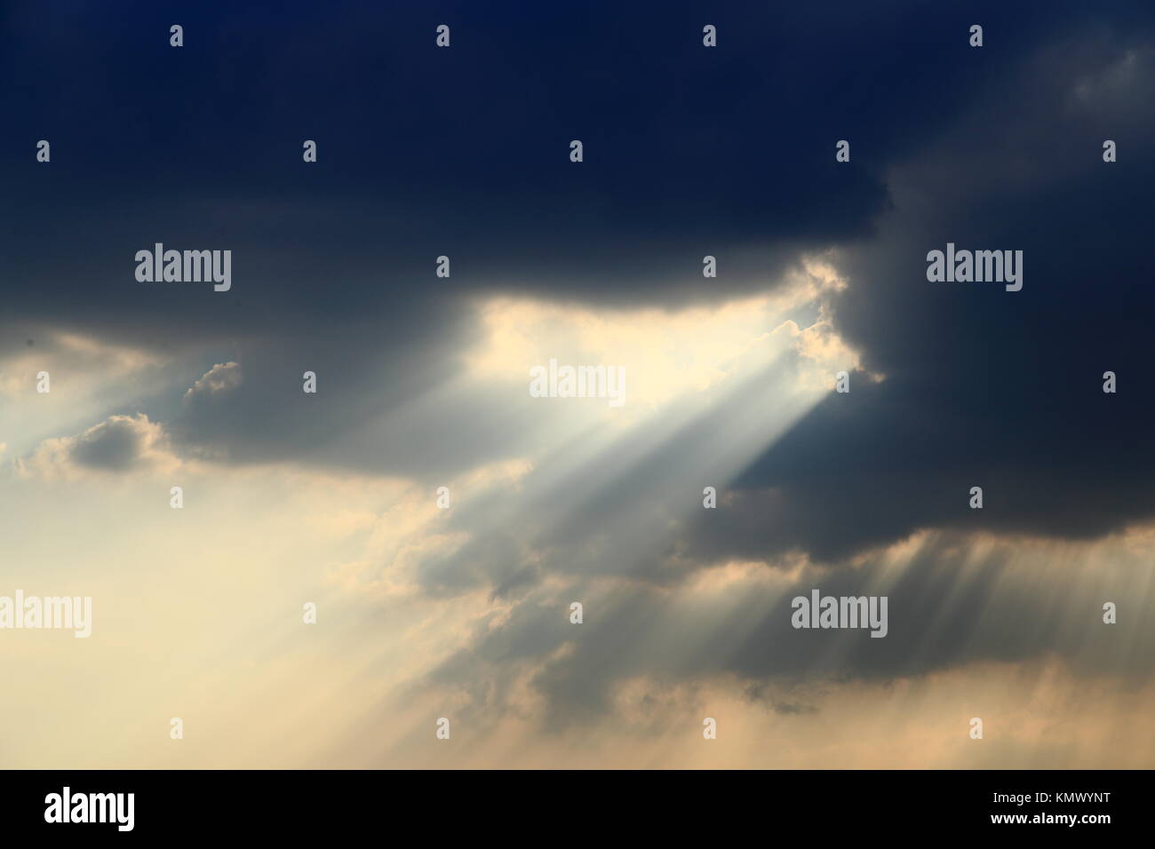 sky with clouds and dramatic god light Stock Photo - Alamy