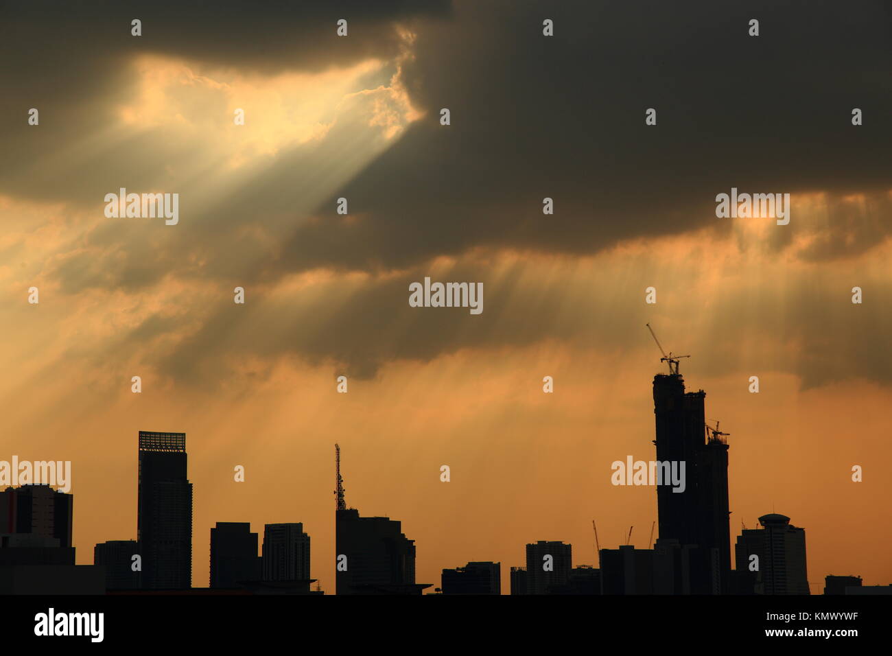 Powerful sun light hi-res stock photography and images - Alamy