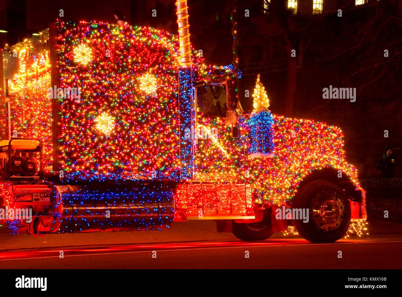 Transport lights hi-res stock photography and images - Alamy