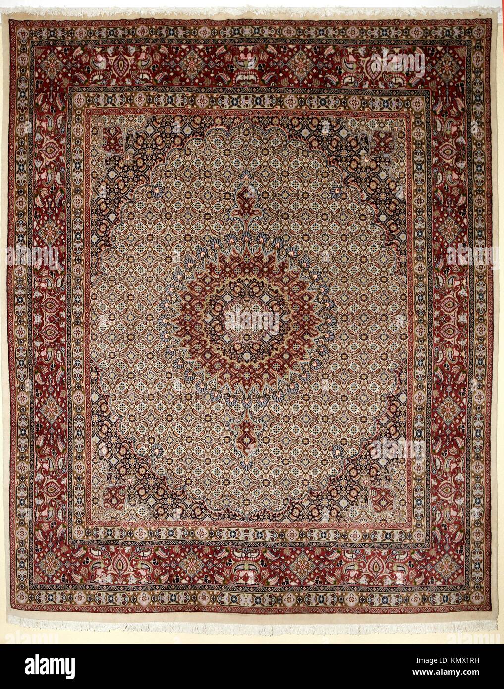 Persian Knot High Resolution Stock Photography and Images - Alamy