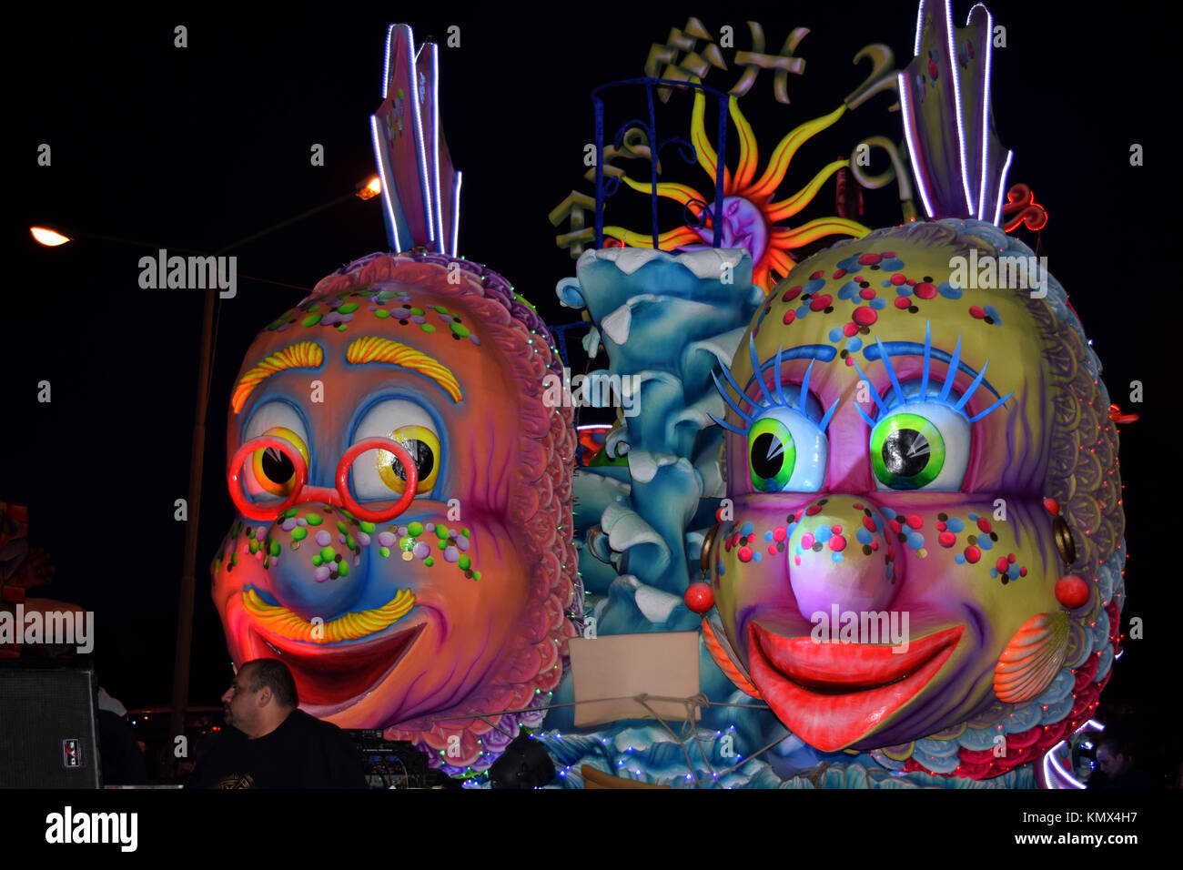 Carnival float hi-res stock photography and images - Alamy