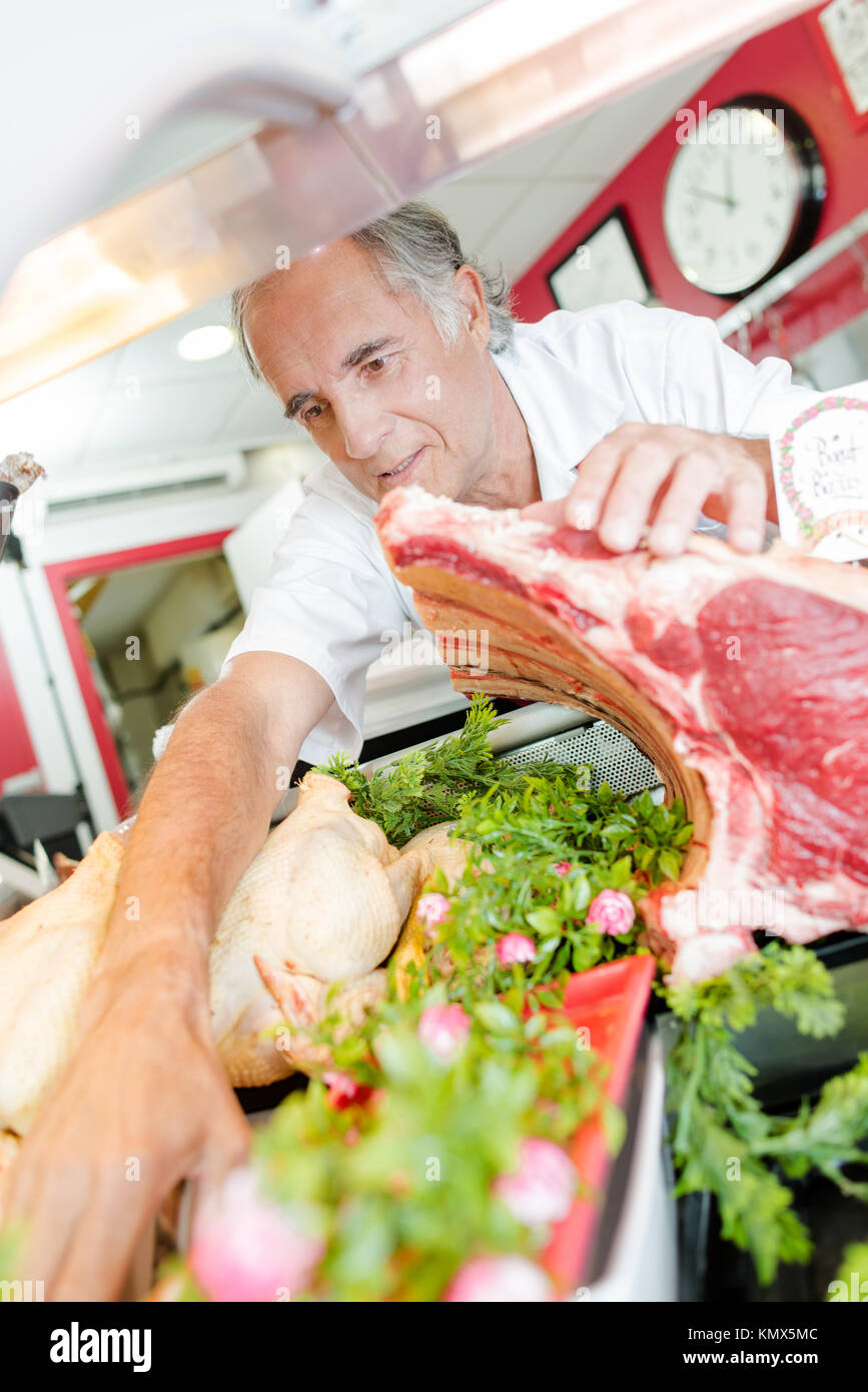 Butcher lamb shank display hi-res stock photography and images - Alamy