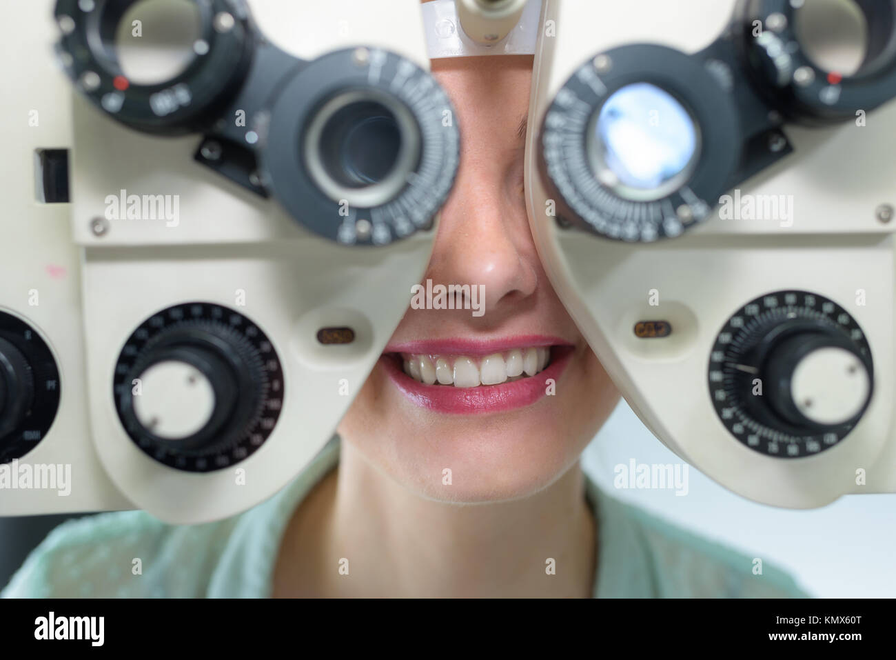 Optometric device hi-res stock photography and images - Alamy