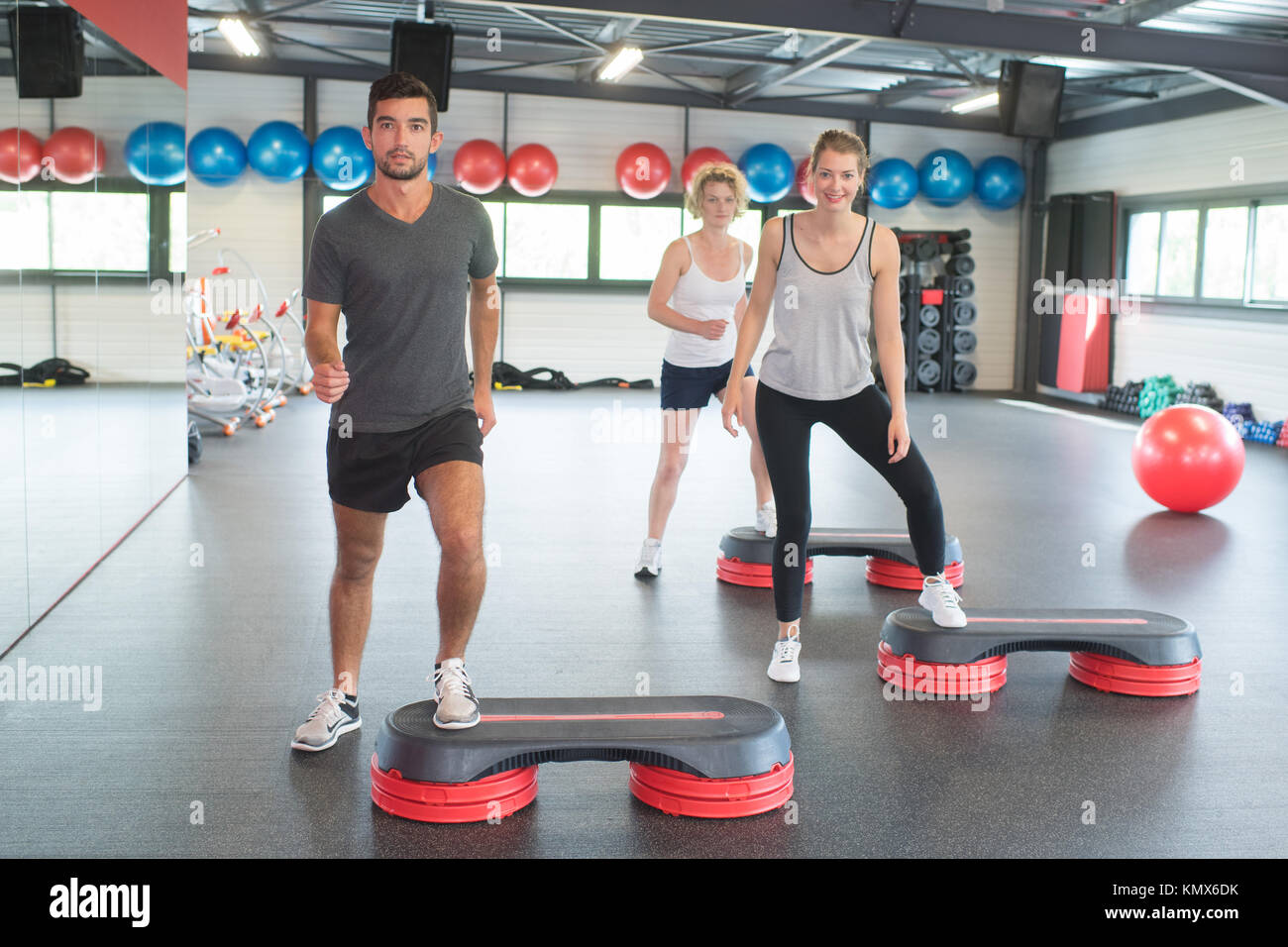 people exercising in gym Stock Photo - Alamy