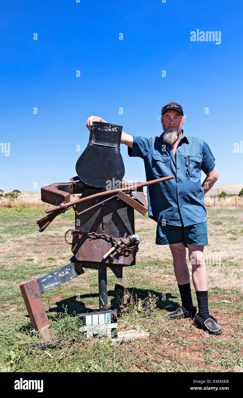 Australian man hi-res stock photography and images - Alamy