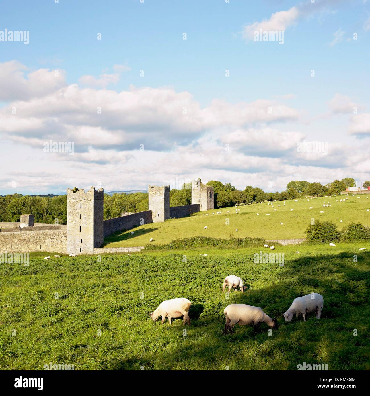 Kells architecture hi-res stock photography and images - Alamy