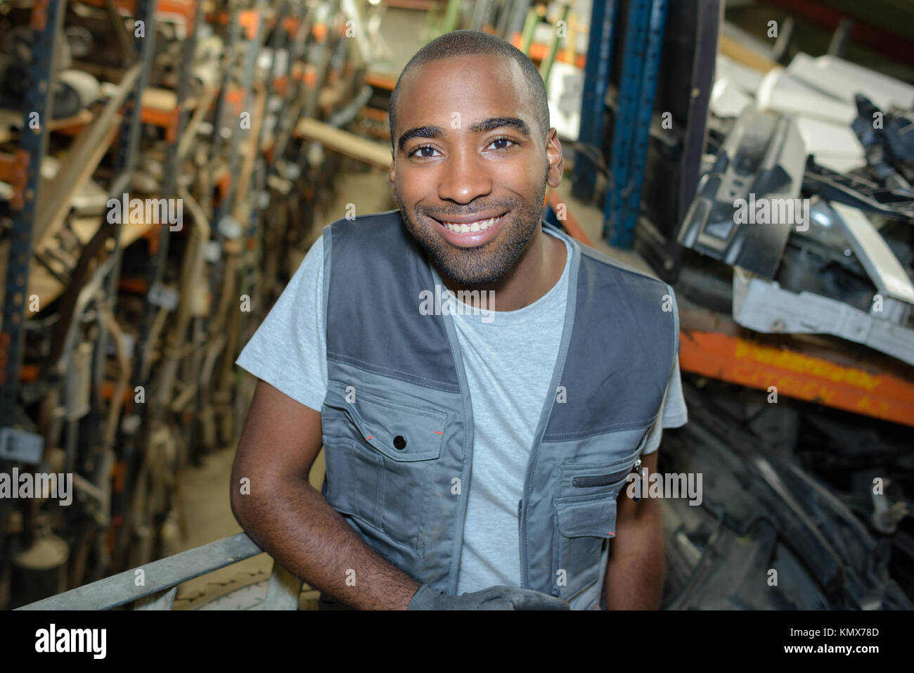Second hand car salesman hi-res stock photography and images - Alamy
