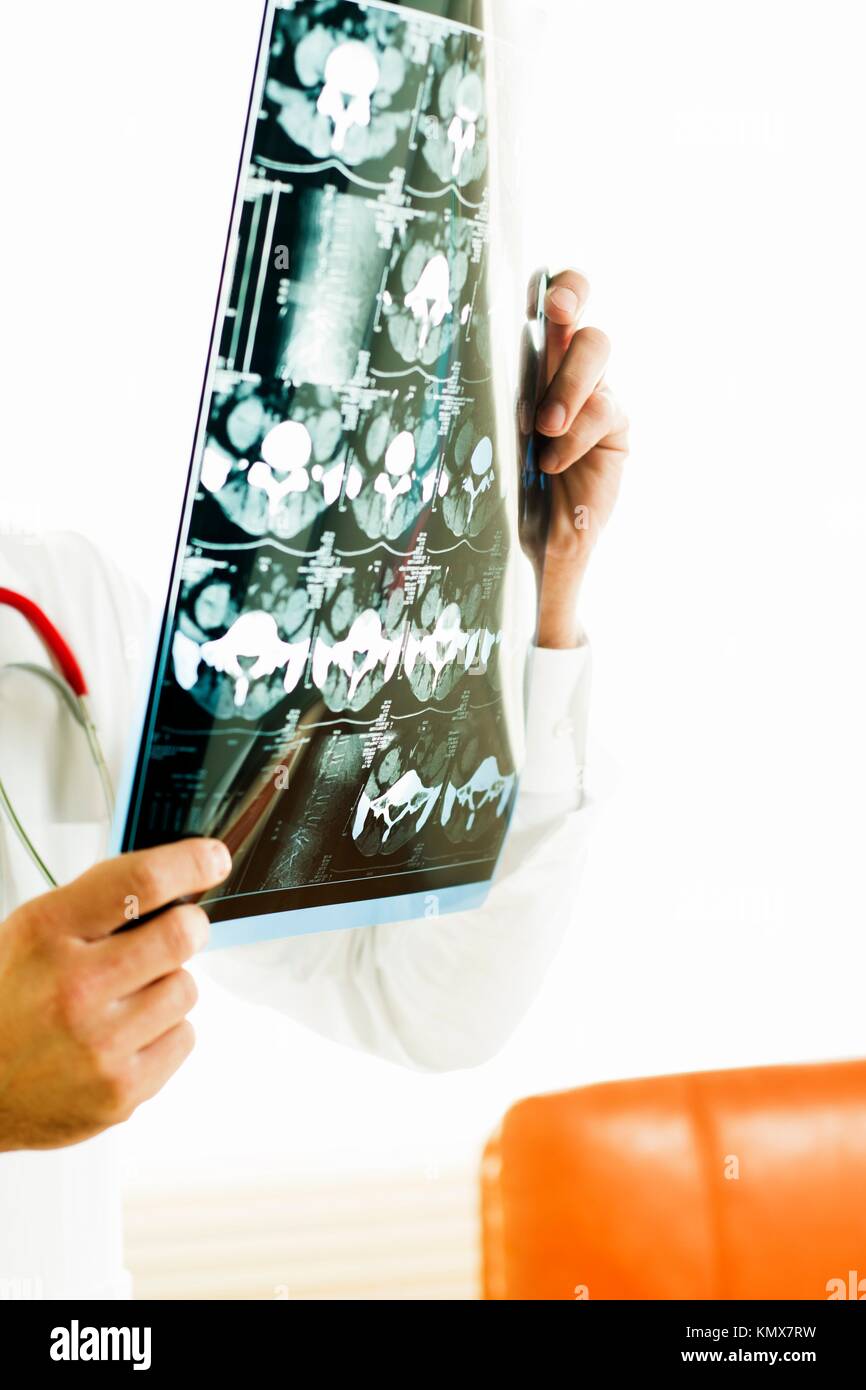 Cat scan examination hi-res stock photography and images - Alamy