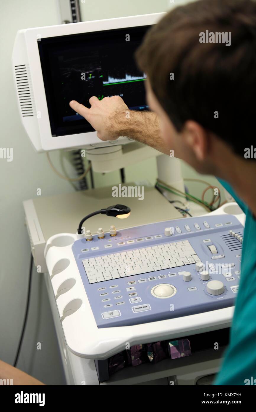 Monitor pregnancy ultrasound ultrasonic examination hi-res stock ...