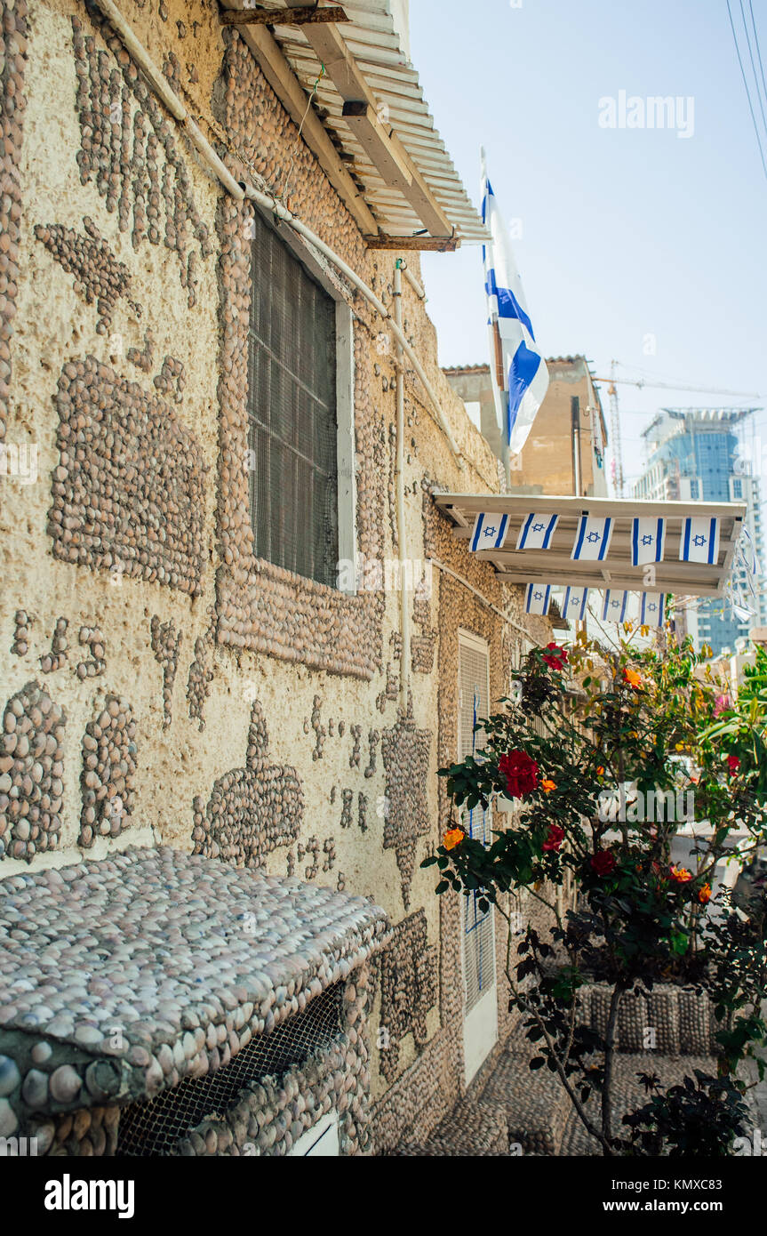 Ancient house exterior with Israel flag winding. Tel Aviv, Israel Stock ...