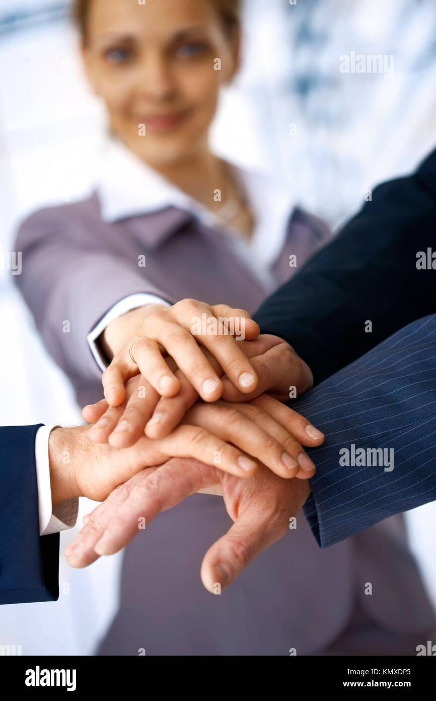 Pile support hi-res stock photography and images - Alamy