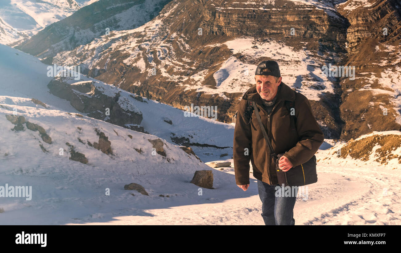 Climber on snowy mountain hi-res stock photography and images - Alamy