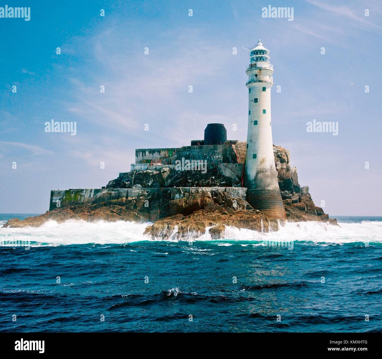 Lighthouse fastnet rock hi-res stock photography and images - Alamy