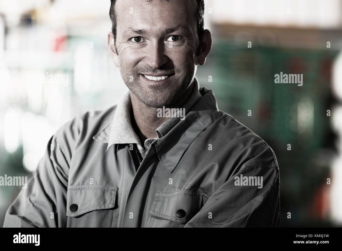 Mechanic auto repair hi-res stock photography and images - Alamy
