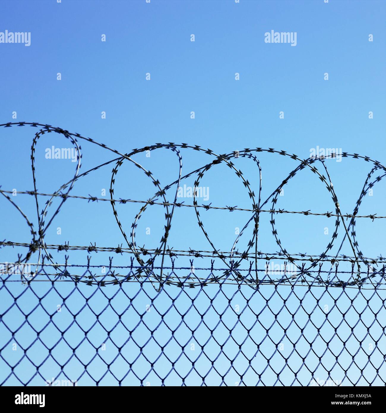 World war ii barbed wire wires hi-res stock photography and images - Alamy
