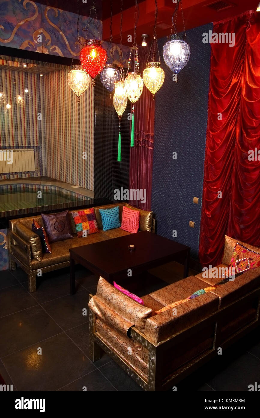 Middle east smoking culture hi-res stock photography and images - Alamy