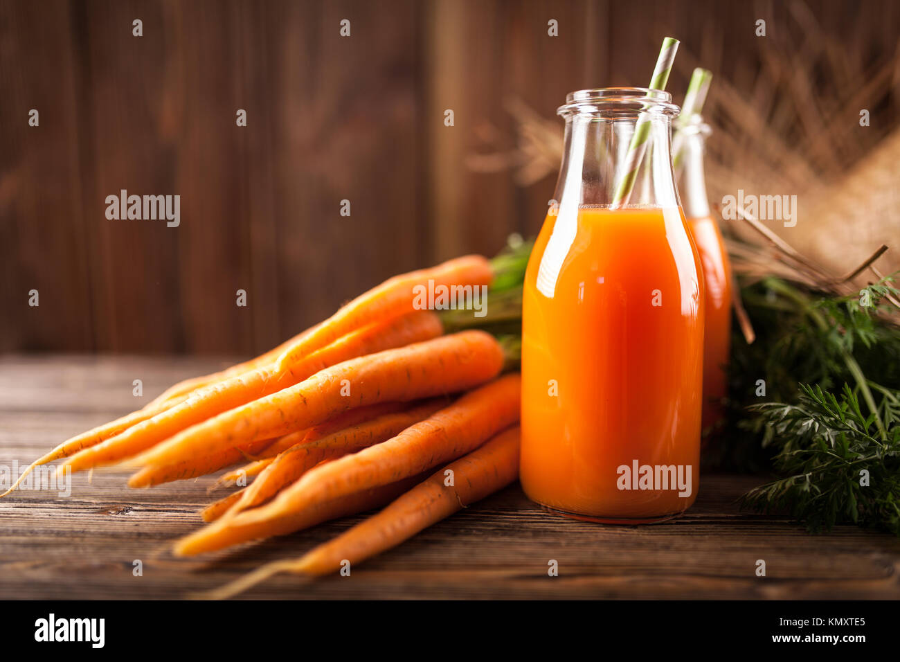 Fresh organic carrot juice Stock Photo - Alamy