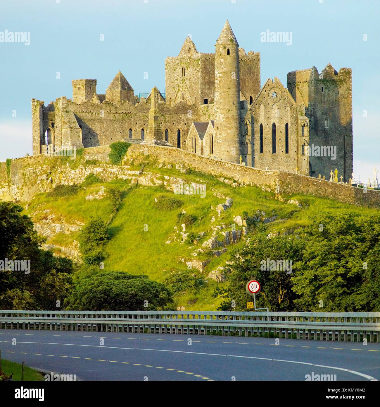 County co tipperary ruins hi-res stock photography and images - Alamy