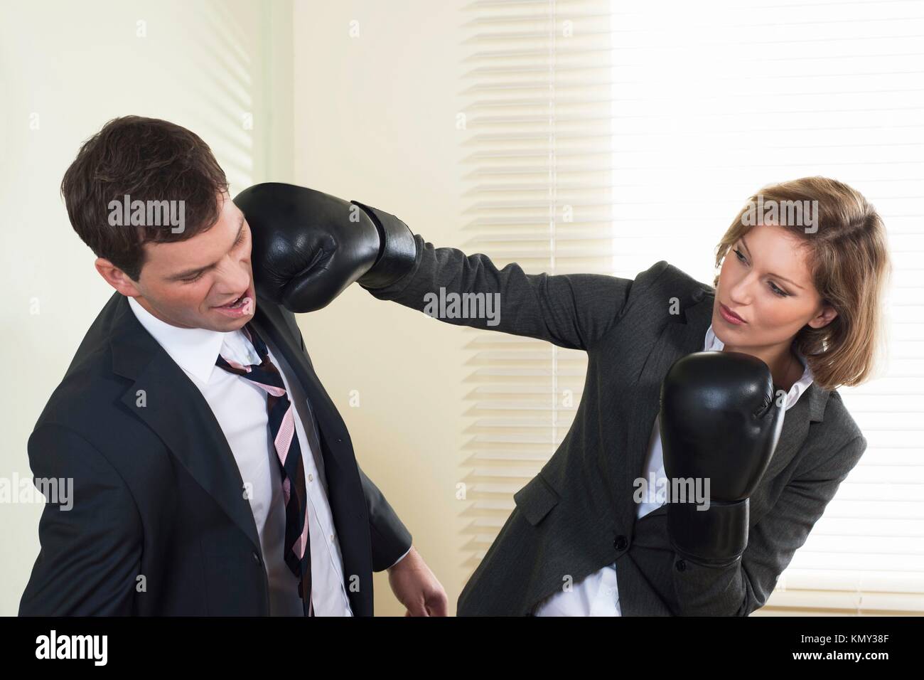 Office people depth of field hi-res stock photography and images - Alamy