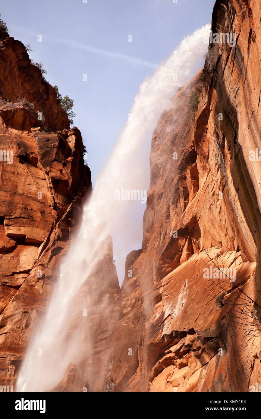 Weeping Rock Waterfall Red Rock Wall Zion Canyon National Park Utah ...