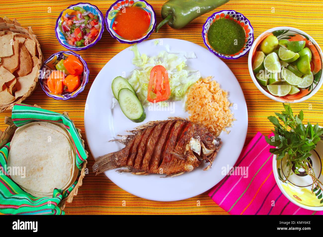 Mojarra garlic mojo tilapia fish hi-res stock photography and images ...