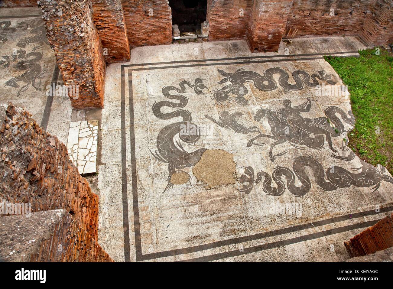 Neptune baths hi-res stock photography and images - Alamy