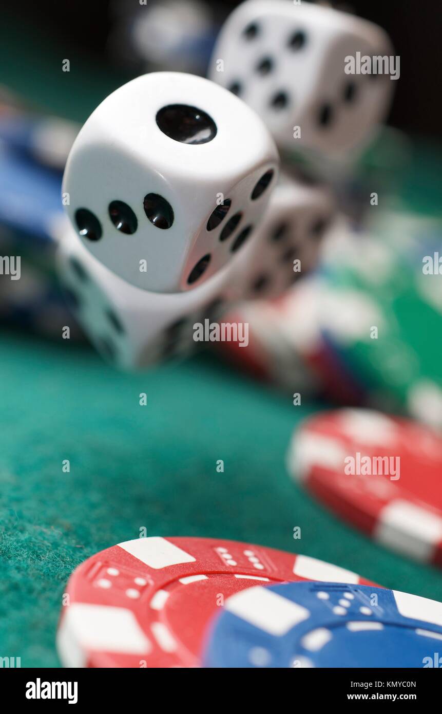 Dice in motion hi-res stock photography and images - Alamy