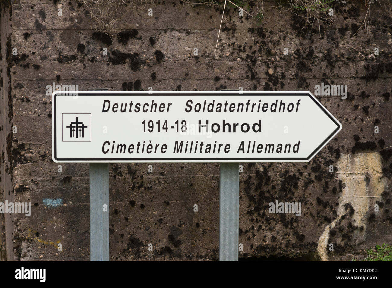 German ww1 military cemetery hi-res stock photography and images - Alamy
