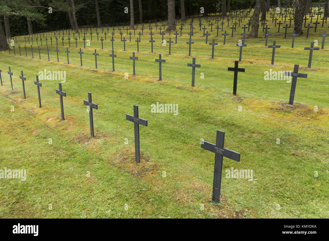 Crosses marking the graves of WW1 German war dead at the German ...