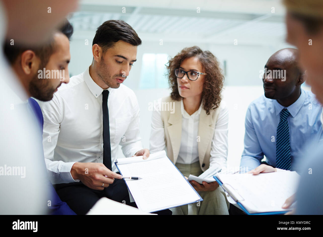 Presentation of contract Stock Photo - Alamy