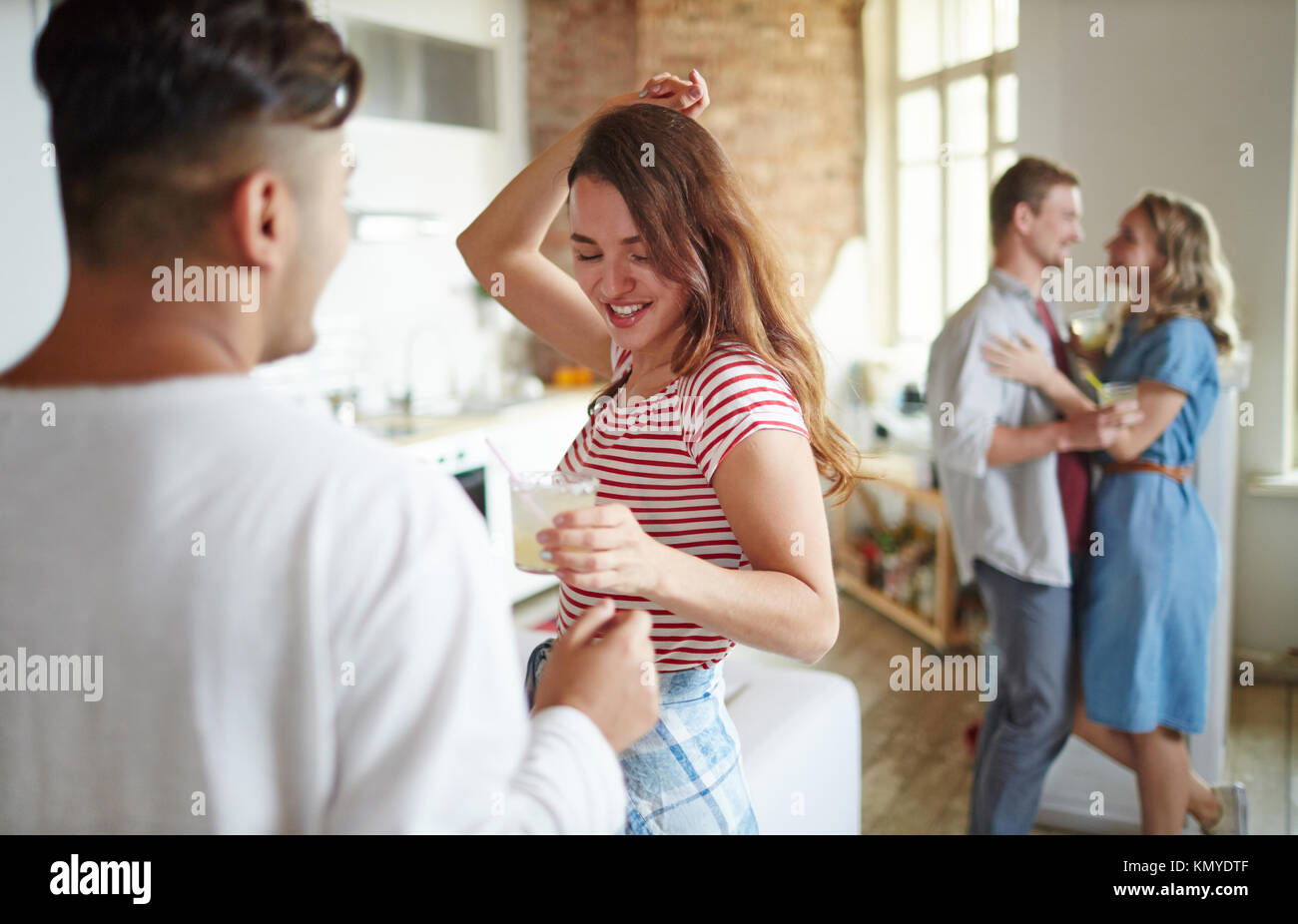 Group couples dancing together hi-res stock photography and images - Alamy
