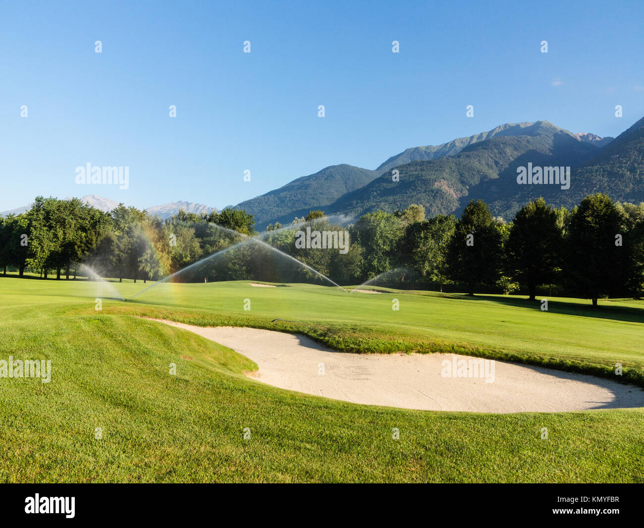 Luxury golf course Stock Photo - Alamy
