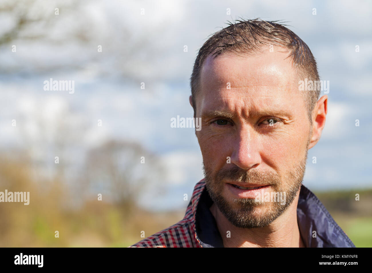 Model wearing jacket hi-res stock photography and images - Alamy